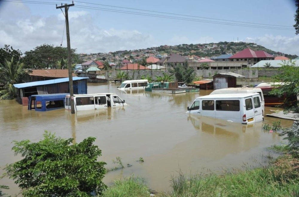 Heavy rain floods over 50 homes in Cape Coast